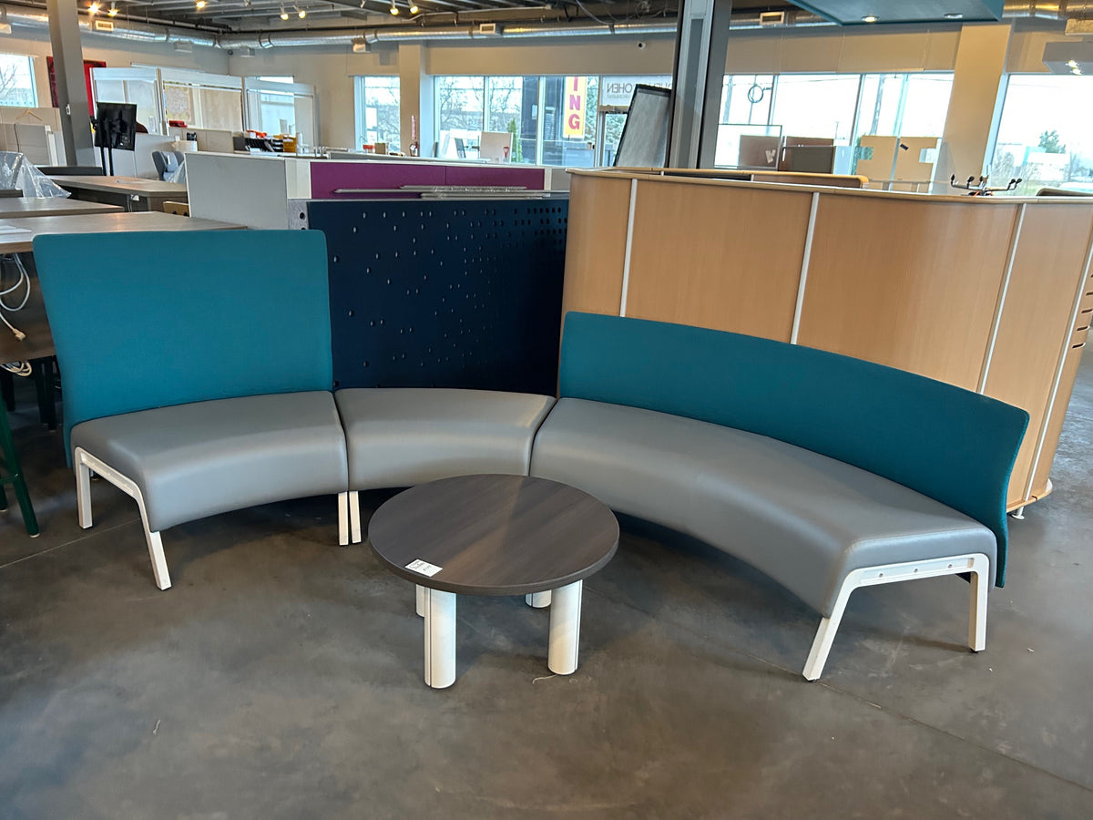Teknion Zones Couch — Cohen Cohen Furniture
